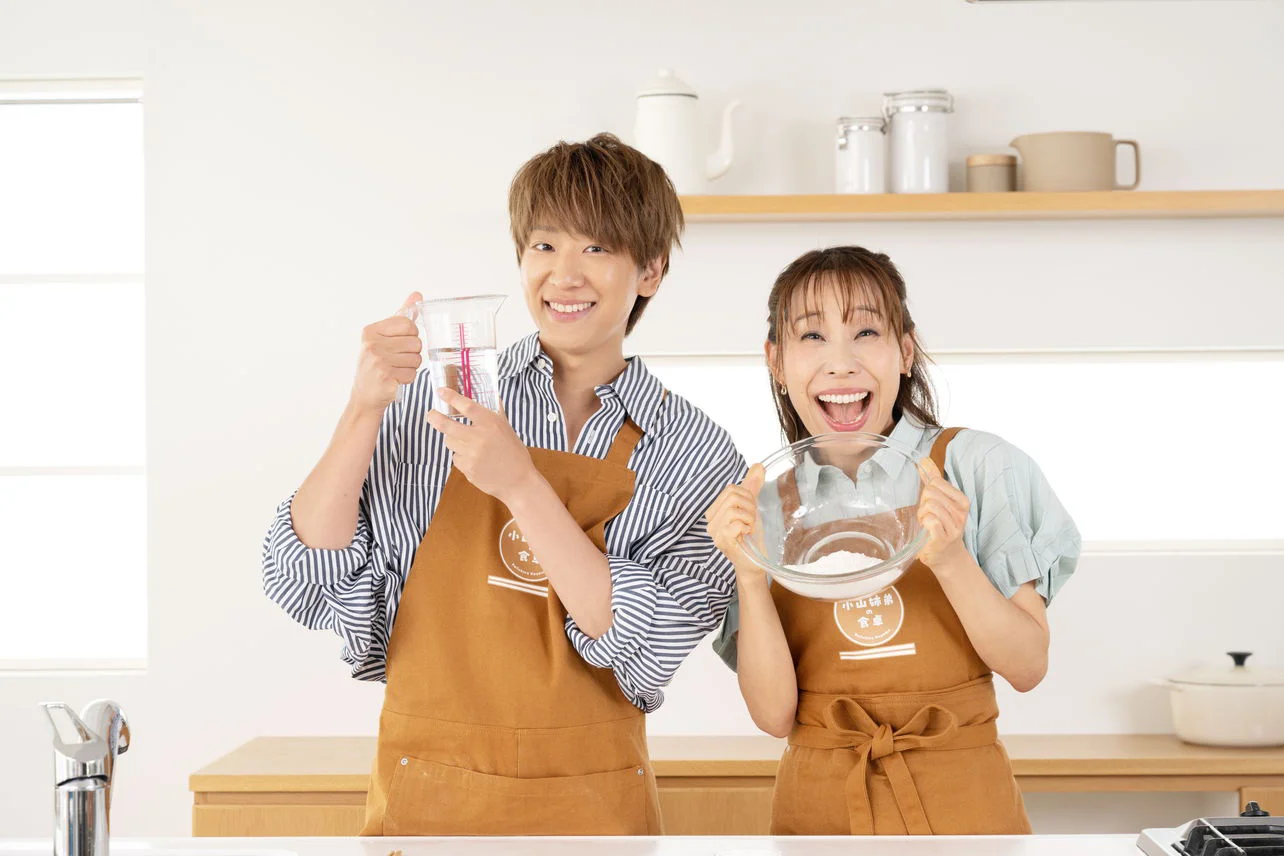 「母ちゃんとみきがここにいたら大変！(笑)」NEWS小山慶一郎さんが姉みきママに物申す!? - レタスクラブ